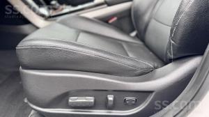 Balts Hyundai i40 2012 Rīga, ar dzinēja tilpumu 1.70 L un nobraukumu 232 tūkst. km par 2900 €, foto 19 vietnē AUTOMOTO.COM.LV