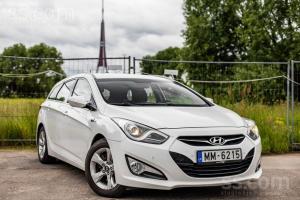 Белый Хендай и40 2012 в Рига, объемом двигателя 1.70 л и пробегом 352 тыс. км за 4790 €, фото 4 на AUTOMOTO.COM.LV