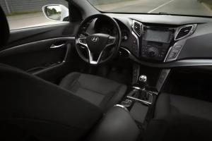 Balts Hyundai i40 2013 Jelgava, ar dzinēja tilpumu 1.70 L un nobraukumu 231 tūkst. km par 6800 €, foto 8 vietnē AUTOMOTO.COM.LV
