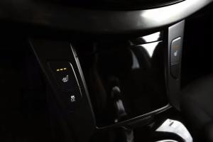 Balts Hyundai i40 2013 Jelgava, ar dzinēja tilpumu 1.70 L un nobraukumu 231 tūkst. km par 6800 €, foto 14 vietnē AUTOMOTO.COM.LV