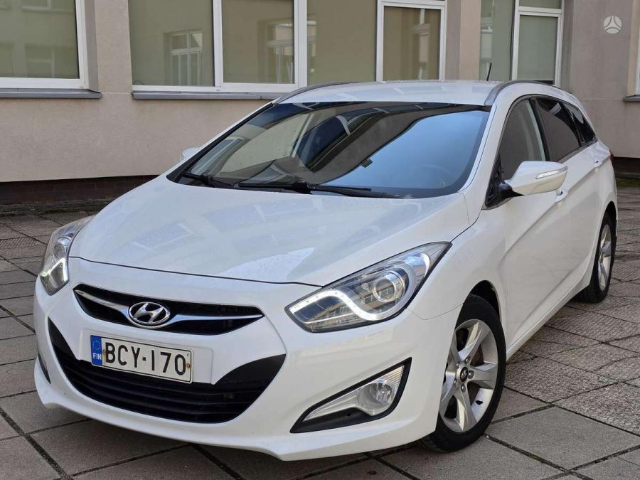 Balts Hyundai i40 2013 Šilutė, ar dzinēja tilpumu 1.69 L un nobraukumu 287 tūkst. km par 4500 €, foto 7 vietnē AUTOMOTO.COM.LV