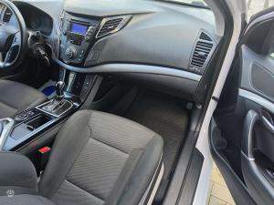 Balts Hyundai i40 2013 Šilutė, ar dzinēja tilpumu 1.69 L un nobraukumu 287 tūkst. km par 4500 €, foto 18 vietnē AUTOMOTO.COM.LV