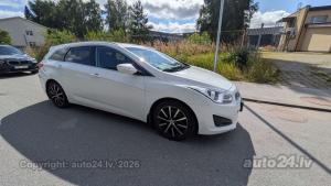 Белый Хендай и40 2013 в Таллин, объемом двигателя 1.70 л и пробегом 174 тыс. км за 5200 €, фото 5 на AUTOMOTO.COM.LV