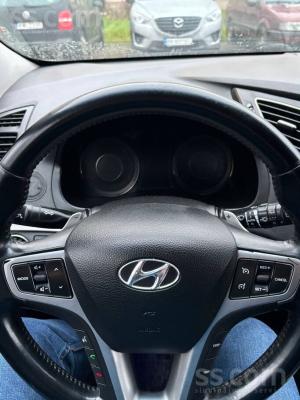 Balts Hyundai i40 2014 Daugavpils, ar dzinēja tilpumu 1.70 L un nobraukumu 337 tūkst. km par 5500 €, foto 11 vietnē AUTOMOTO.COM.LV