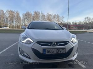 White Hyundai i40 2014 in Tallinn, with an engine capacity of 1.60 L and mileage of 245 thousand km for 5790 €, photo 5 on AUTOMOTO.COM.LV