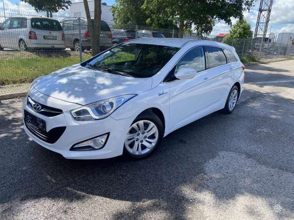 Balts Hyundai i40 2014 Marijampole, ar dzinēja tilpumu 1.69 L un nobraukumu 298 tūkst. km par 4400 €, foto 1 vietnē AUTOMOTO.COM.LV