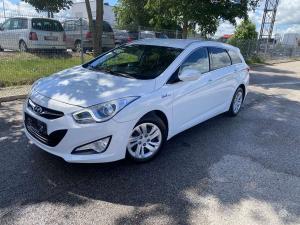Balts Hyundai i40 2014 Marijampole, ar dzinēja tilpumu 1.69 L un nobraukumu 298 tūkst. km par 4400 €, foto  vietnē AUTOMOTO.COM.LV