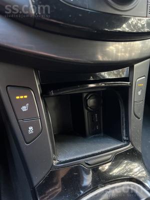 Balts Hyundai i40 2014 Rīga, ar dzinēja tilpumu 1.70 L un nobraukumu 136 tūkst. km par 6500 €, foto 14 vietnē AUTOMOTO.COM.LV