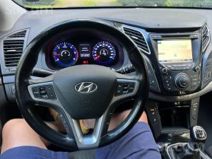 Balts Hyundai i40 2014 Rīga, ar dzinēja tilpumu 1.70 L un nobraukumu 136 tūkst. km par 6500 €, foto 18 vietnē AUTOMOTO.COM.LV