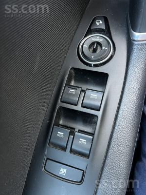 Balts Hyundai i40 2014 Rīga, ar dzinēja tilpumu 1.70 L un nobraukumu 136 tūkst. km par 6500 €, foto 19 vietnē AUTOMOTO.COM.LV