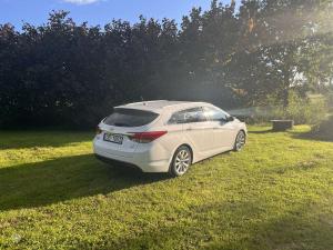 Balts Hyundai i40 2015 Jēkabpils, ar dzinēja tilpumu 1.69 L un nobraukumu 250 tūkst. km par 2000 €, foto 3 vietnē AUTOMOTO.COM.LV