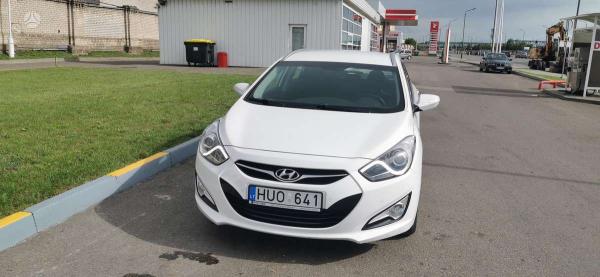 Белый Хендай и40 2015 в Каунас, объемом двигателя 1.59 л и пробегом 147 тыс. км за 5500 €, фото 4 на AUTOMOTO.COM.LV