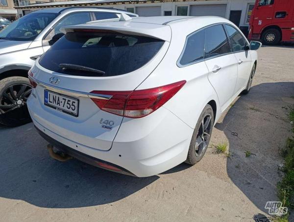 Balts Hyundai i40 2016 Utena, ar dzinēja tilpumu 1.69 L un nobraukumu 200 tūkst. km par 5600 €, foto 1 vietnē AUTOMOTO.COM.LV