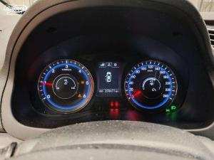 White Hyundai i40 2016 in Utena, with an engine capacity of 1.69 L and mileage of 200 thousand km for 5600 €, photo 6 on AUTOMOTO.COM.LV