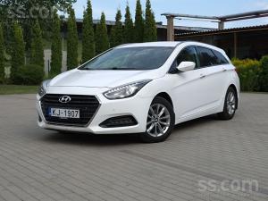 Balts Hyundai i40 2016 Rīga, ar dzinēja tilpumu 1.70 L un nobraukumu 249 tūkst. km par 5900 €, foto 3 vietnē AUTOMOTO.COM.LV