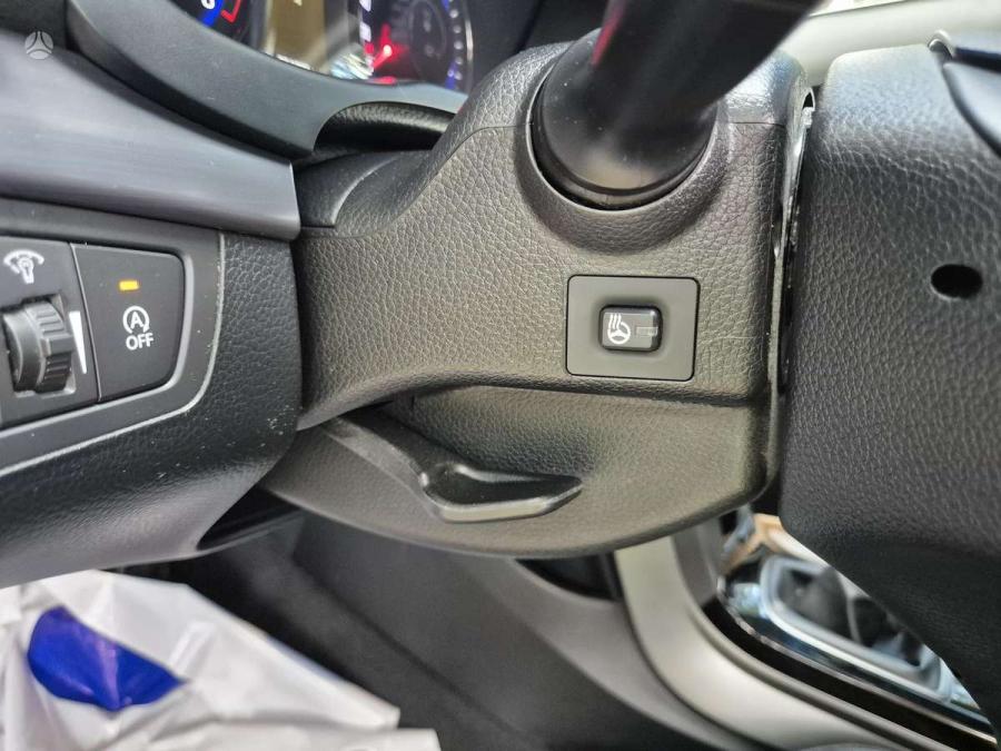 White Hyundai i40 2016 in Utena, with an engine capacity of 1.69 L and mileage of 252 thousand km for 4990 €, photo 14 on AUTOMOTO.COM.LV