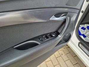 White Hyundai i40 2016 in Utena, with an engine capacity of 1.69 L and mileage of 252 thousand km for 4990 €, photo 18 on AUTOMOTO.COM.LV