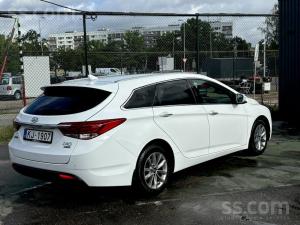 Balts Hyundai i40 2016 Rīga, ar dzinēja tilpumu 1.70 L un nobraukumu 241 tūkst. km par 4800 €, foto 9 vietnē AUTOMOTO.COM.LV