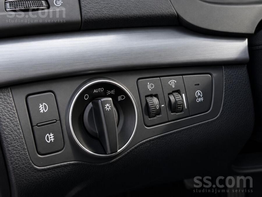 Balts Hyundai i40 2016 Rīga, ar dzinēja tilpumu 1.70 L un nobraukumu 241 tūkst. km par 4800 €, foto 16 vietnē AUTOMOTO.COM.LV