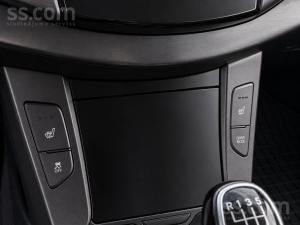 Balts Hyundai i40 2016 Rīga, ar dzinēja tilpumu 1.70 L un nobraukumu 241 tūkst. km par 4800 €, foto 21 vietnē AUTOMOTO.COM.LV