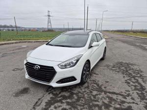 White Hyundai i40 2017 in Panevezys, with an engine capacity of 1.70 L and mileage of 158 thousand km for 7999 €, photo 6 on AUTOMOTO.COM.LV
