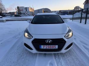 Balts Hyundai i40 2017 Marijampole, ar dzinēja tilpumu 1.69 L un nobraukumu 302 tūkst. km par 5750 €, foto 5 vietnē AUTOMOTO.COM.LV