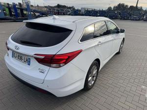 Balts Hyundai i40 2017 Tauragė, ar dzinēja tilpumu 1.69 L un nobraukumu 262 tūkst. km par 6500 €, foto 5 vietnē AUTOMOTO.COM.LV