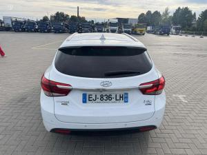 Balts Hyundai i40 2017 Tauragė, ar dzinēja tilpumu 1.69 L un nobraukumu 262 tūkst. km par 6500 €, foto 8 vietnē AUTOMOTO.COM.LV