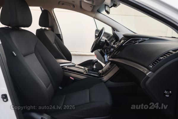 Balts Hyundai i40 2018 Tallina, ar dzinēja tilpumu 1.60 L un nobraukumu 162 tūkst. km par 7999 €, foto 10 vietnē AUTOMOTO.COM.LV