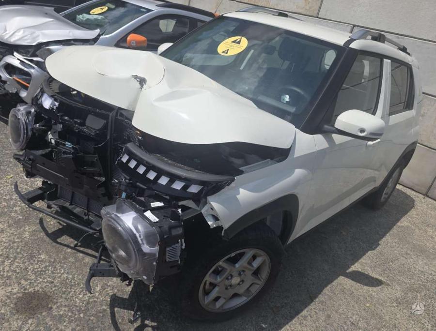Balts Hyundai Inster 2025 Tauragė, ar dzinēja tilpumu 0.00 L un nobraukumu 12 tūkst. km par 4750 €, foto 1 vietnē AUTOMOTO.COM.LV
