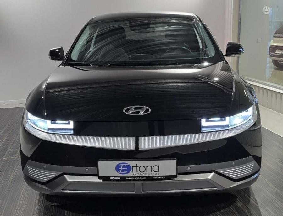 Melns Hyundai Ioniq 5 2022 Šauļi, ar dzinēja tilpumu 0.00 L un nobraukumu 78 tūkst. km par 24300 €, foto 7 vietnē AUTOMOTO.COM.LV