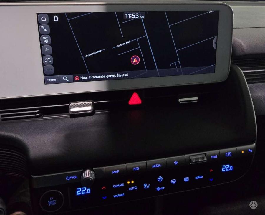 Melns Hyundai Ioniq 5 2022 Šauļi, ar dzinēja tilpumu 0.00 L un nobraukumu 71 tūkst. km par 25700 €, foto 24 vietnē AUTOMOTO.COM.LV