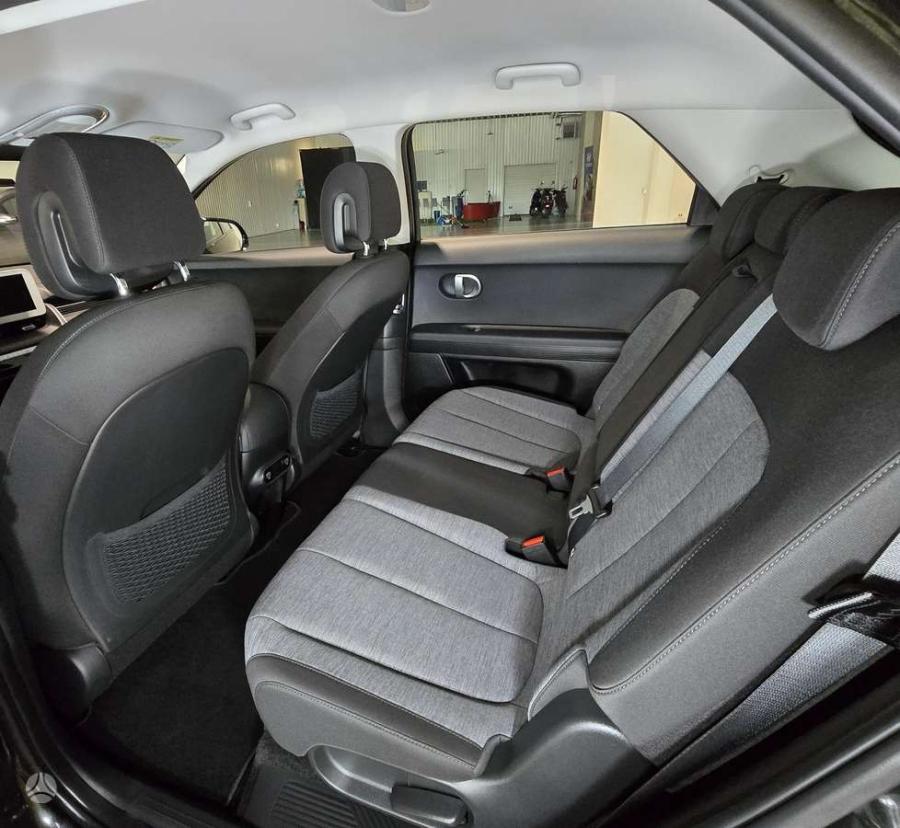 Melns Hyundai Ioniq 5 2022 Šauļi, ar dzinēja tilpumu 0.00 L un nobraukumu 71 tūkst. km par 25700 €, foto 29 vietnē AUTOMOTO.COM.LV