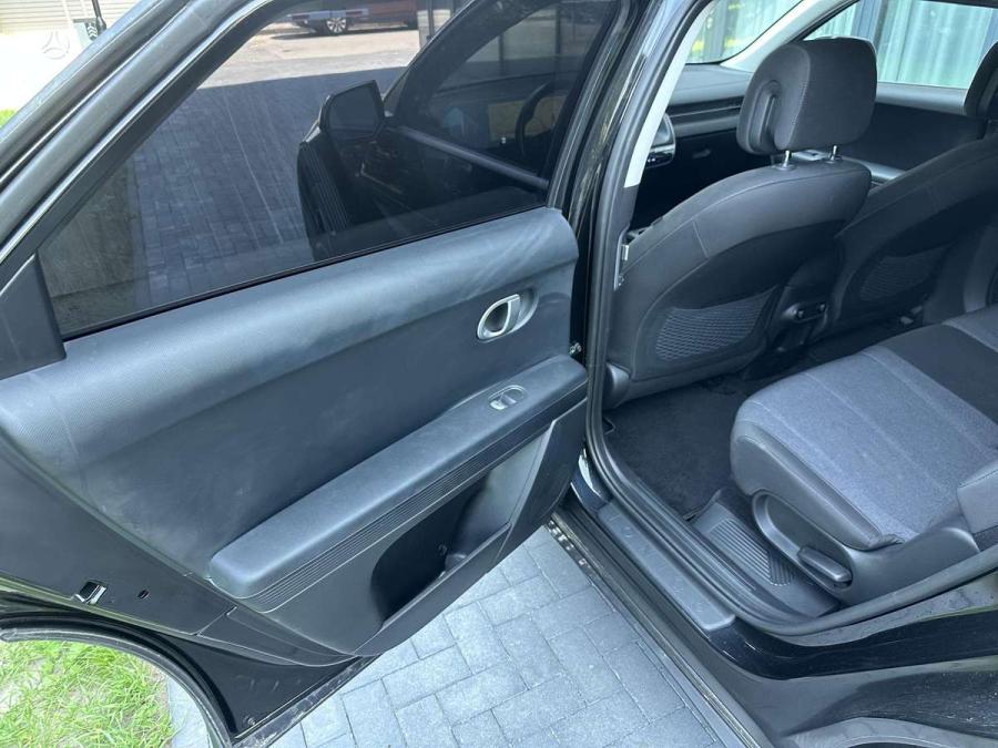 Melns Hyundai Ioniq 5 2022 Kauņa, ar dzinēja tilpumu 0.00 L un nobraukumu 32 tūkst. km par 24800 €, foto 15 vietnē AUTOMOTO.COM.LV