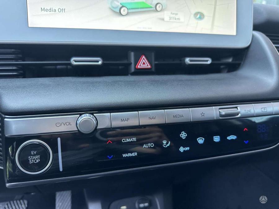 Melns Hyundai Ioniq 5 2022 Kauņa, ar dzinēja tilpumu 0.00 L un nobraukumu 32 tūkst. km par 24800 €, foto 23 vietnē AUTOMOTO.COM.LV