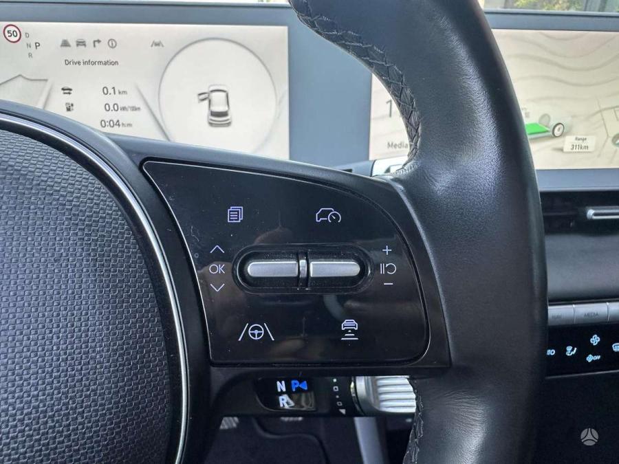 Melns Hyundai Ioniq 5 2022 Kauņa, ar dzinēja tilpumu 0.00 L un nobraukumu 32 tūkst. km par 24800 €, foto 24 vietnē AUTOMOTO.COM.LV