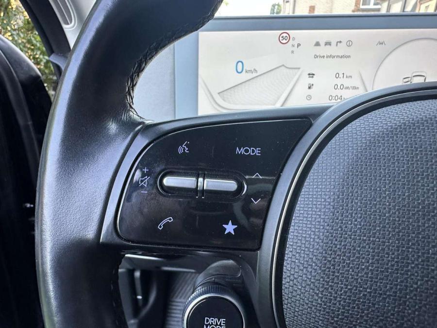 Melns Hyundai Ioniq 5 2022 Kauņa, ar dzinēja tilpumu 0.00 L un nobraukumu 32 tūkst. km par 24800 €, foto 25 vietnē AUTOMOTO.COM.LV