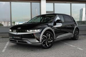 Melns Hyundai Ioniq 5 2022 Viļņa, ar dzinēja tilpumu 0.00 L un nobraukumu 71 tūkst. km par 25500 €, foto  vietnē AUTOMOTO.COM.LV