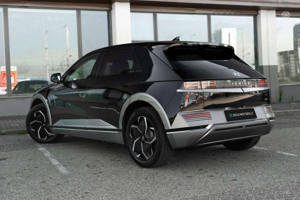 Черный Хендай Ioniq 5 2022 в Вильнюс, объемом двигателя 0.00 л и пробегом 71 тыс. км за 25500 €, фото 5 на AUTOMOTO.COM.LV