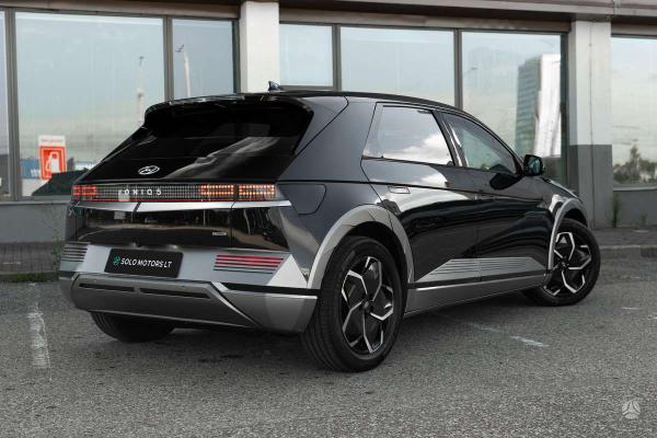 Черный Хендай Ioniq 5 2022 в Вильнюс, объемом двигателя 0.00 л и пробегом 71 тыс. км за 25500 €, фото 6 на AUTOMOTO.COM.LV