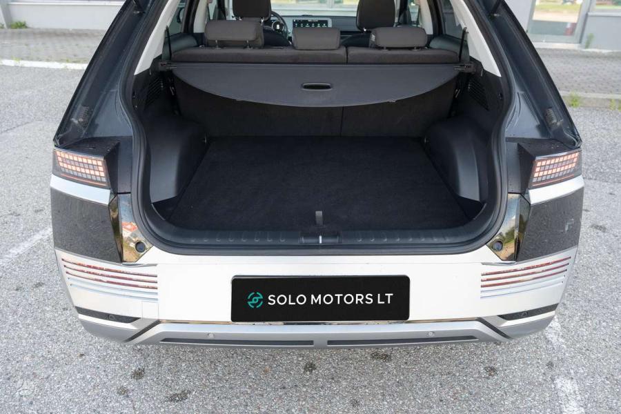 Black Hyundai Ioniq 5 2022 in Vilnius, with an engine capacity of 0.00 L and mileage of 71 thousand km for 25500 €, photo 12 on AUTOMOTO.COM.LV