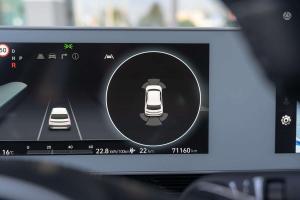 Black Hyundai Ioniq 5 2022 in Vilnius, with an engine capacity of 0.00 L and mileage of 71 thousand km for 25500 €, photo 23 on AUTOMOTO.COM.LV