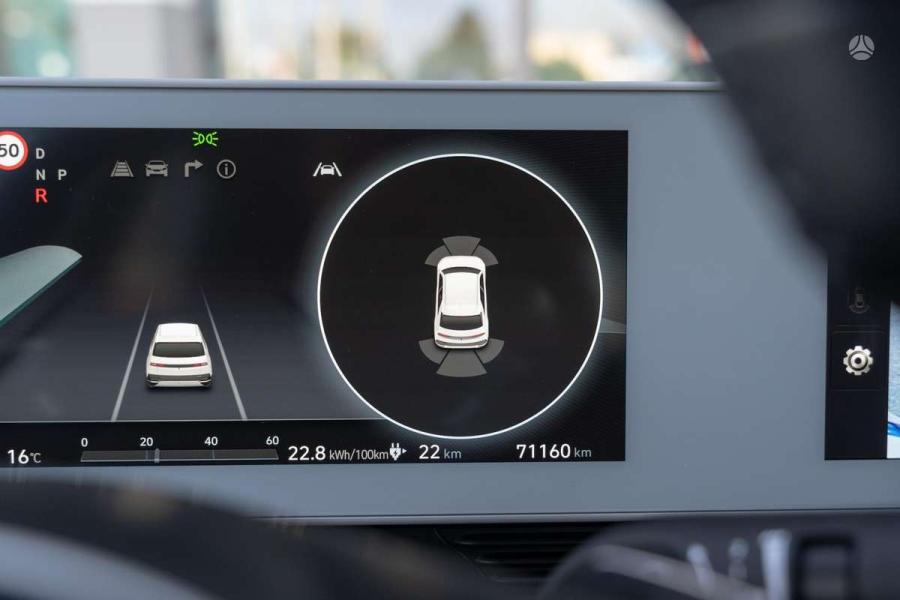 Black Hyundai Ioniq 5 2022 in Vilnius, with an engine capacity of 0.00 L and mileage of 71 thousand km for 25500 €, photo 23 on AUTOMOTO.COM.LV