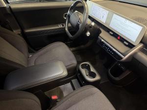 Черный Хендай Ioniq 5 2022 в Каунас, объемом двигателя 0.00 л и пробегом 32 тыс. км за 26990 €, фото 16 на AUTOMOTO.COM.LV