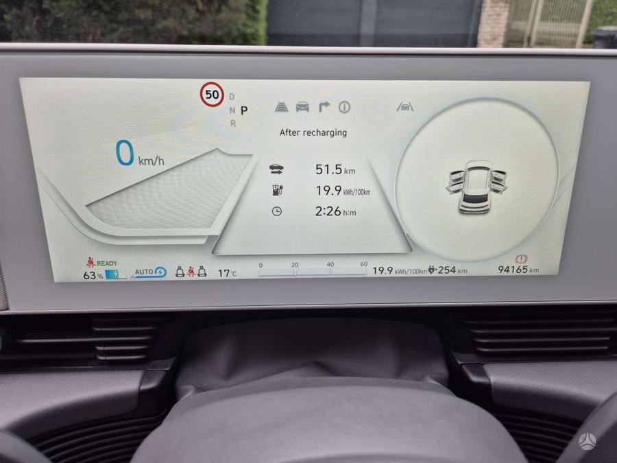 Black Hyundai Ioniq 5 2022 in Vilnius, with an engine capacity of 0.00 L and mileage of 94 thousand km for 30499 €, photo 10 on AUTOMOTO.COM.LV