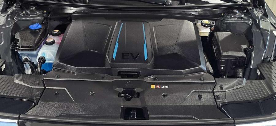 Melns Hyundai Ioniq 5 2023 Šauļi, ar dzinēja tilpumu 0.00 L un nobraukumu 83 tūkst. km par 27800 €, foto 23 vietnē AUTOMOTO.COM.LV