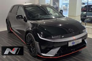 Black Hyundai Ioniq 5 2025 in Siauliai, with an engine capacity of 0.00 L and mileage of 2 thousand km for 48900 €, photo  on AUTOMOTO.COM.LV