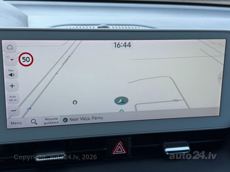 Black Hyundai Ioniq 5 2021 in Parnu, with an engine capacity of 0.00 L and mileage of 145 thousand km for 27900 €, photo 12 on AUTOMOTO.COM.LV