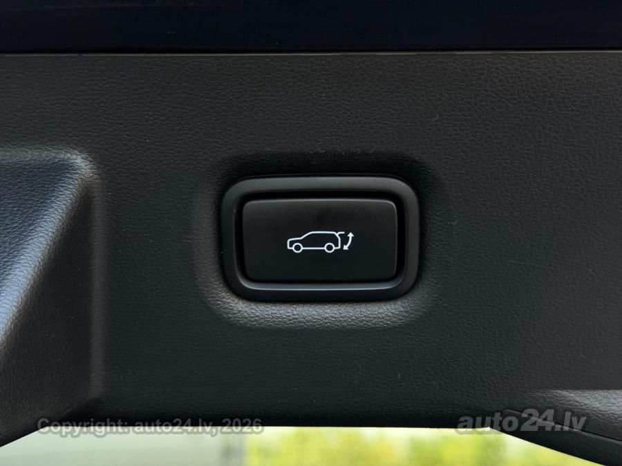 Black Hyundai Ioniq 5 2021 in Parnu, with an engine capacity of 0.00 L and mileage of 145 thousand km for 27900 €, photo 23 on AUTOMOTO.COM.LV