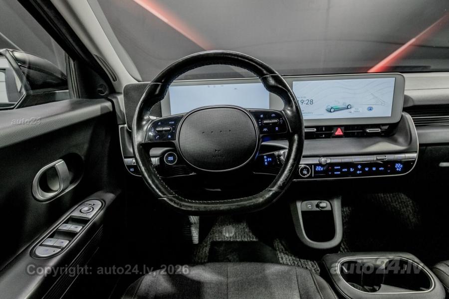 Black Hyundai Ioniq 5 2021 in Parnu, with an engine capacity of 0.00 L and mileage of 276 thousand km for 19999 €, photo 26 on AUTOMOTO.COM.LV
